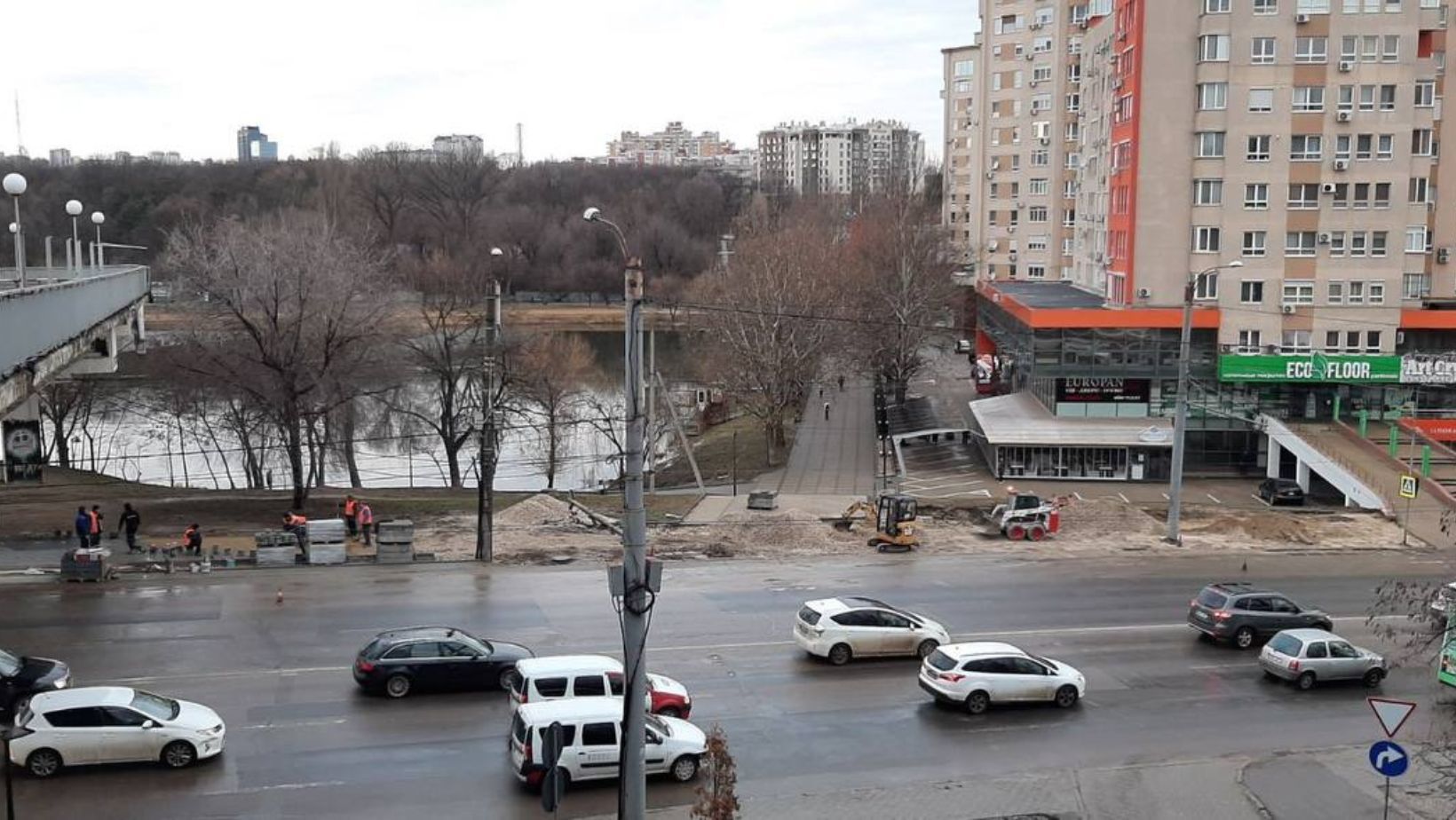 Traficul rutier pe o porțiune a bulevardului Decebal va fi suspendat timp de o lună